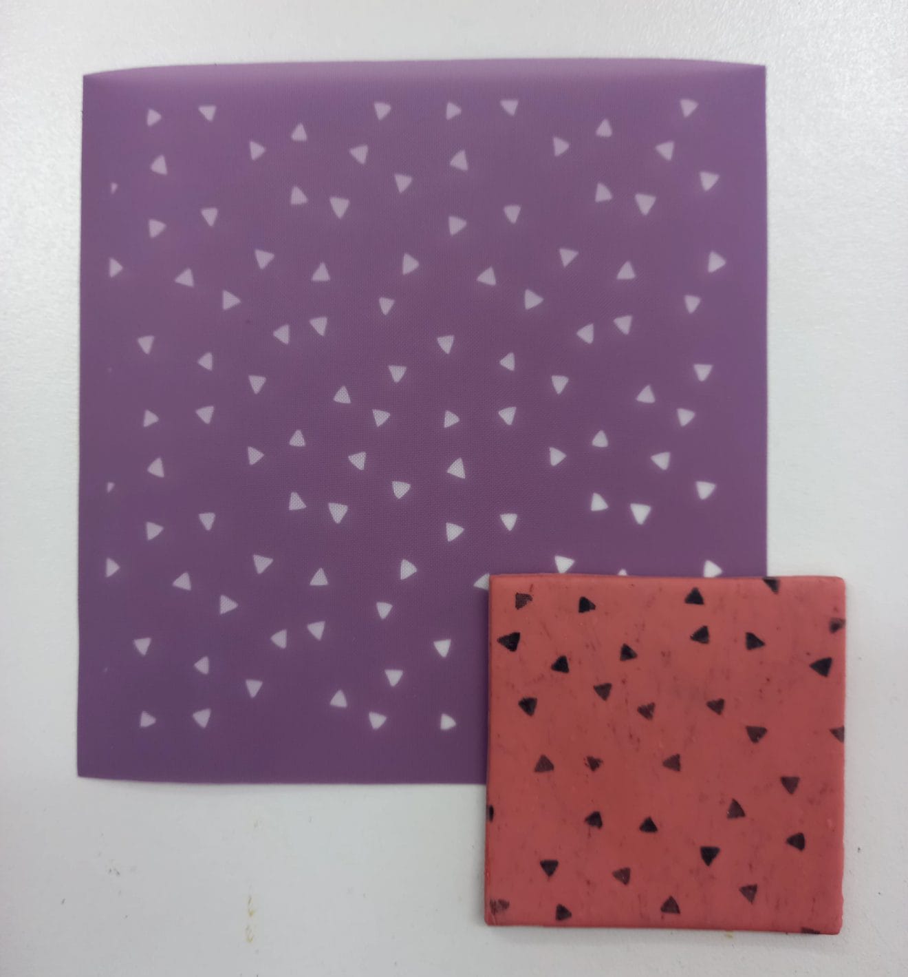 Tiny triangles solid | Silkscreen Stencils